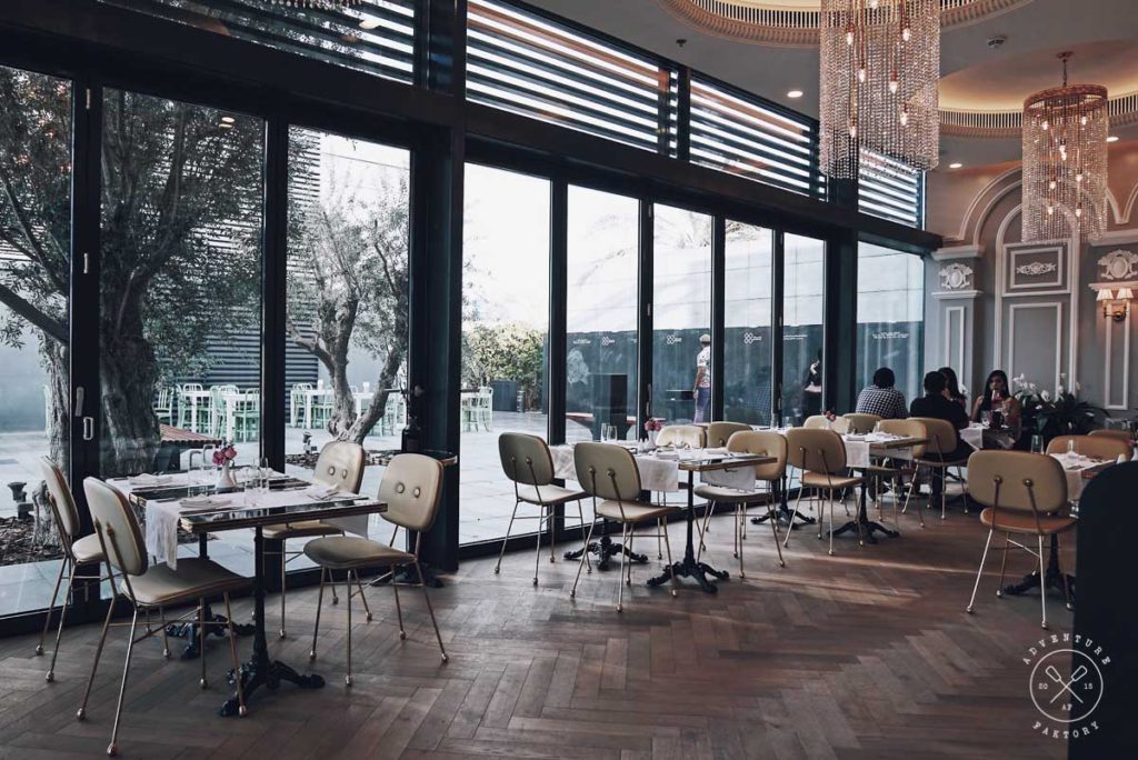 Eat in Dubai: Cafe Des Artistes | AdventureFaktory Travel Magazine